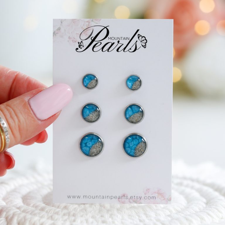 Pomladne rožice – mini uhani iz polimerne gline - Mountain Pearls